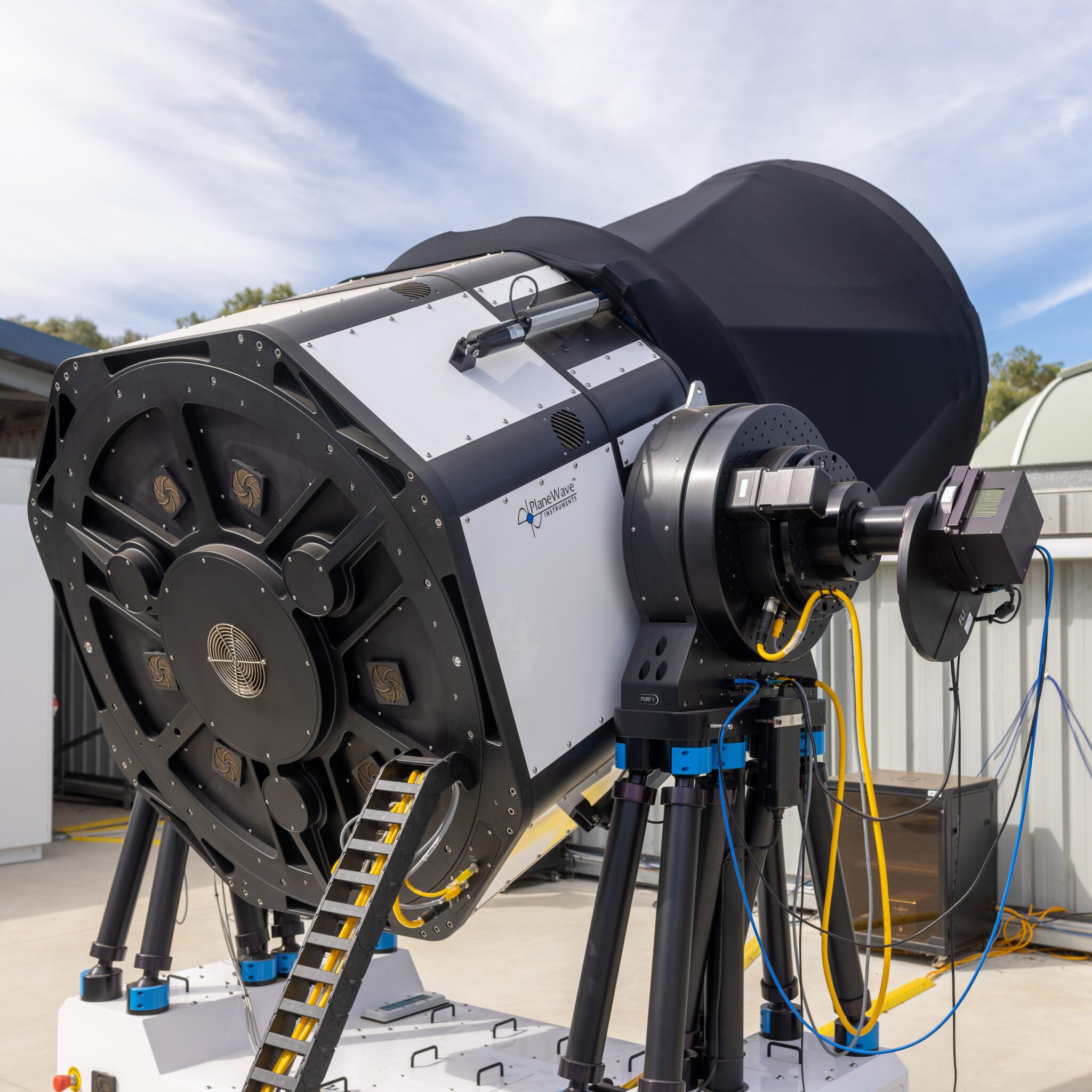 Exploring the night sky with the SPIRIT robotic telescope - ICRAR